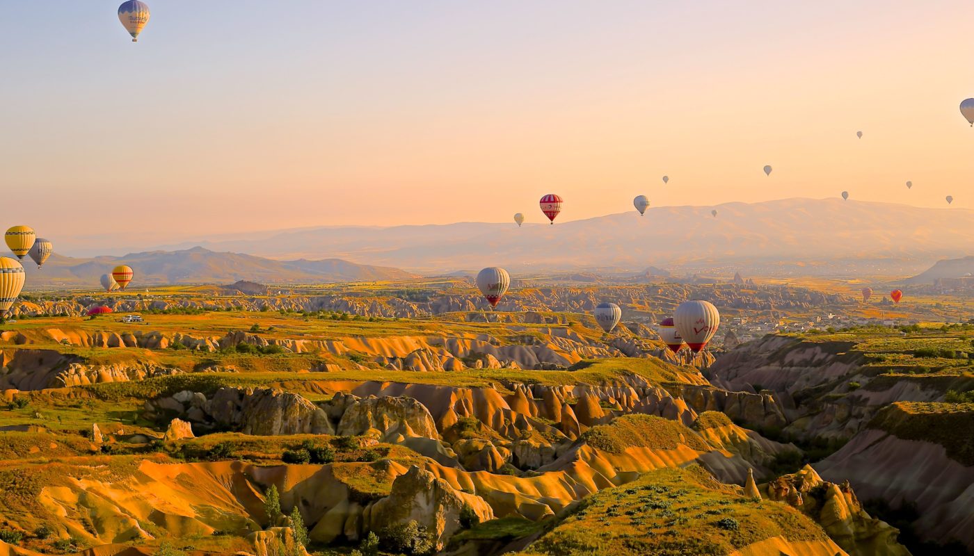 Dependency injection in React with some Context Implementing container ...